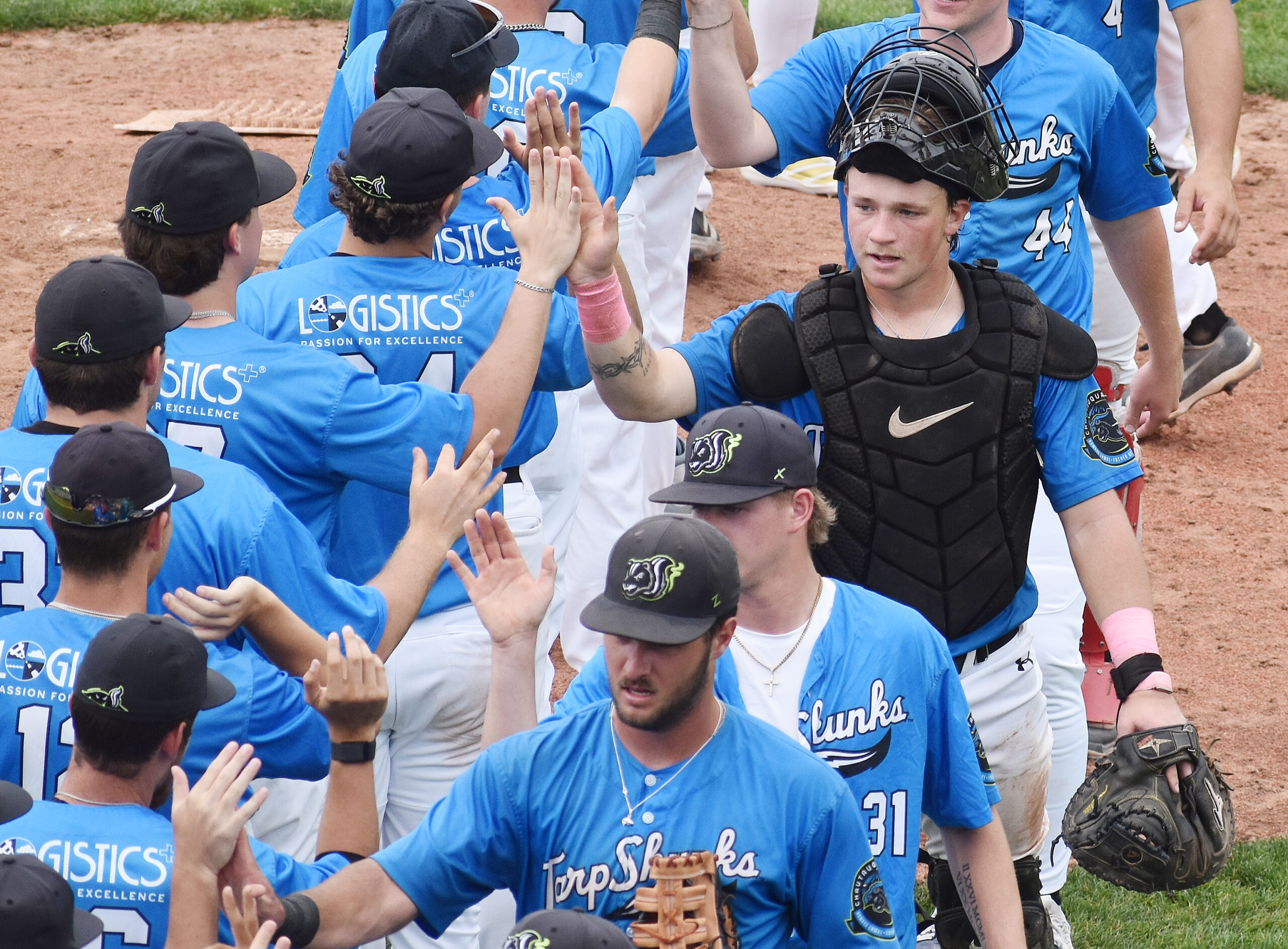 Tarp Skunks hold off Oilers 15-11 | News, Sports, Jobs - Times Observer